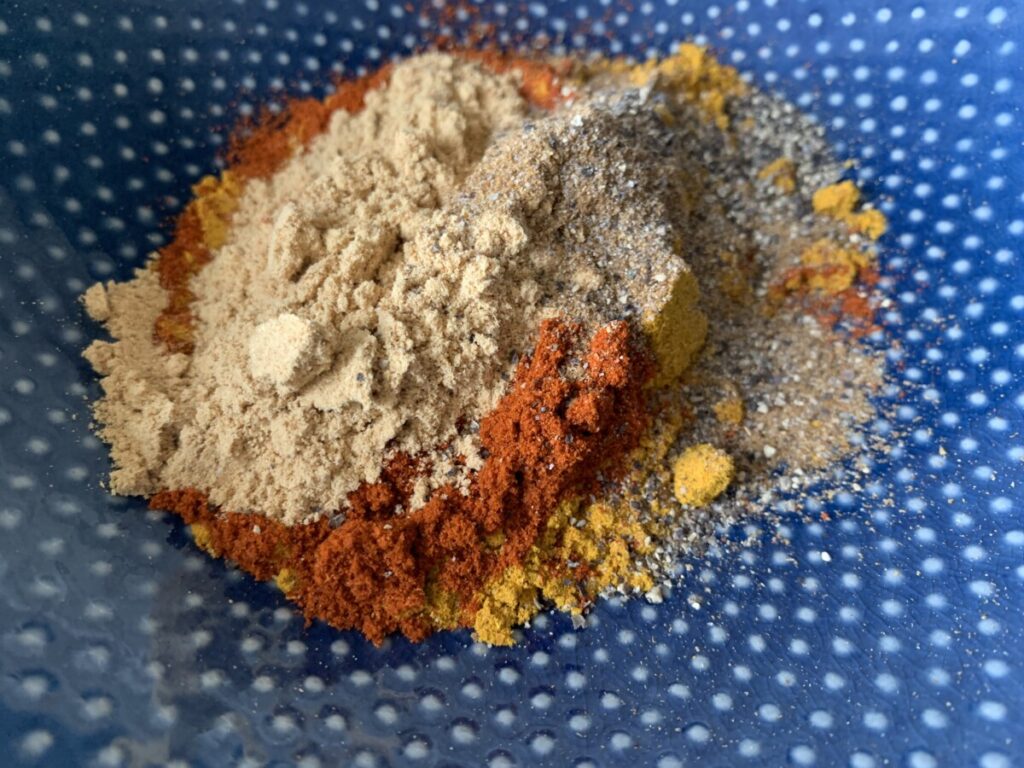 Easy Gyro seasoning: Greek gyros spice mix recipe - Munchyesta
