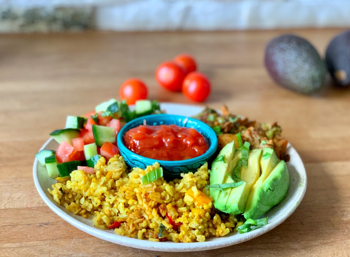 Vegan Rice Salad Power Bowl - Munchyesta