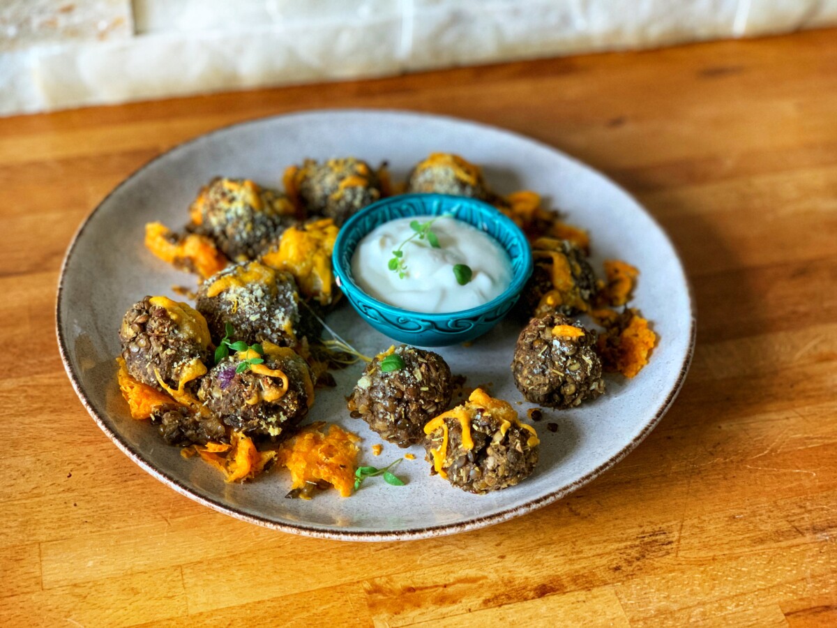 Vegan High Protein Meatballs - Munchyesta