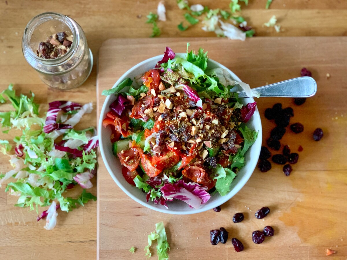 The Best Salad Topping (vegan) - Munchyesta