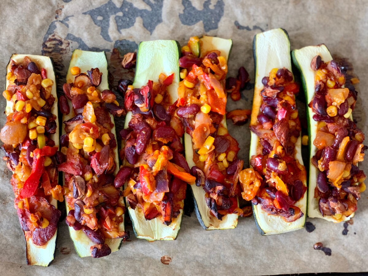 Delicious Easy to make Vegan Taco Boats - Munchyesta
