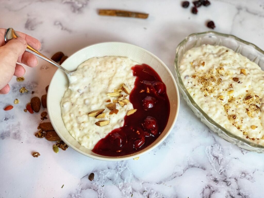 Christmas Rice Pudding Dessert (Danish Risalamande) - Munchyesta