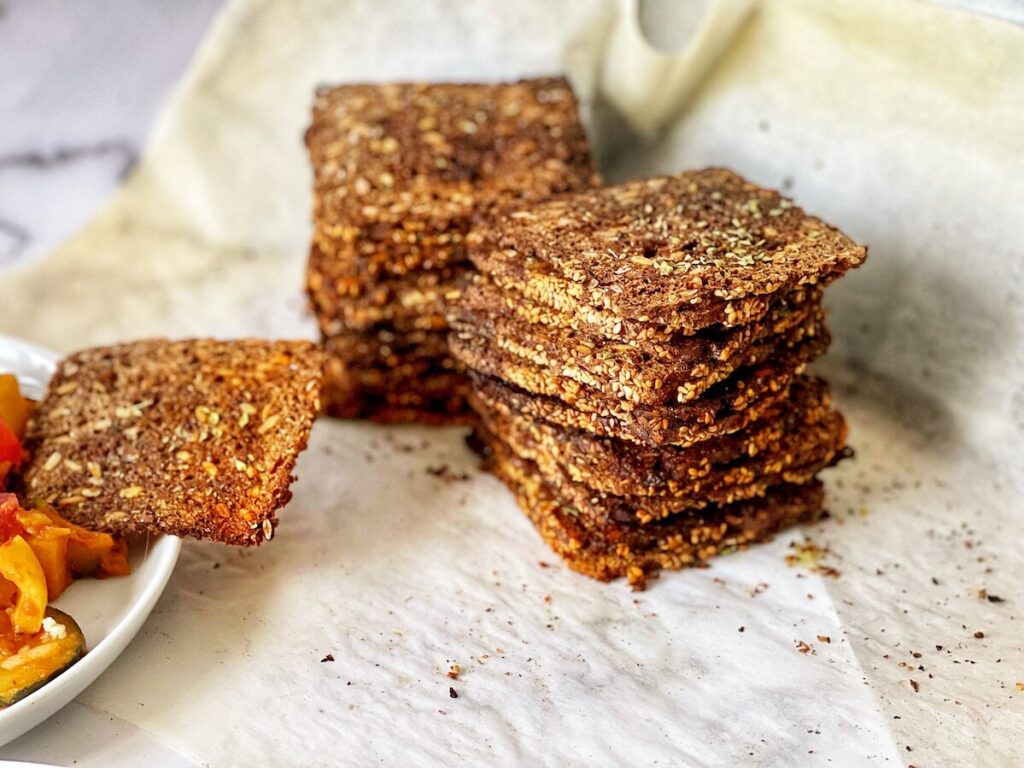 Easy healthy rye bread chips recipe - Munchyesta