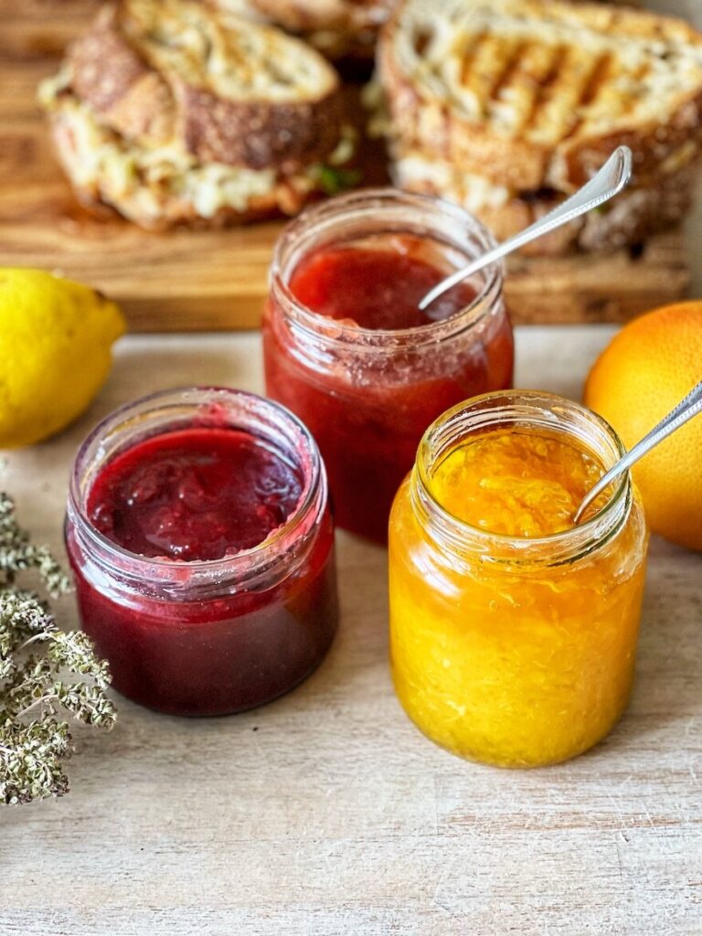 Easy Homemade 4 ingredient Hawaiian Guava Jam Recipe - Munchyesta