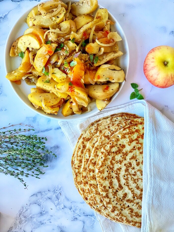 Easy dairy-free Vegan crepe recipe without milk - Munchyesta