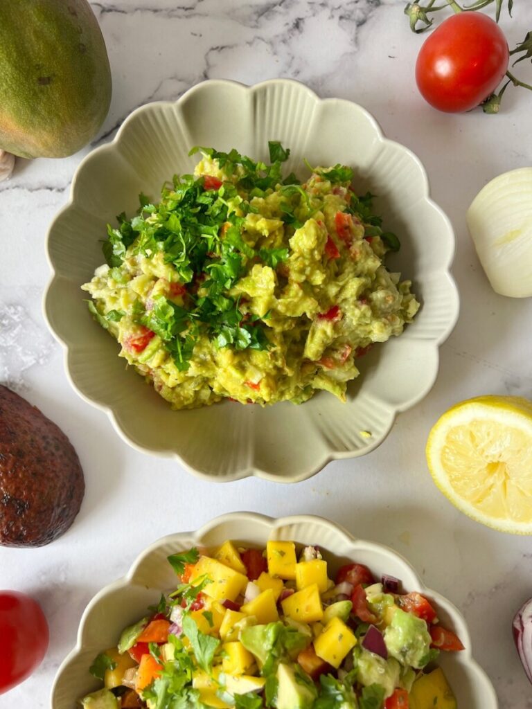 Easy avocado salsa vs creamy guacamole recipe guide - Munchyesta