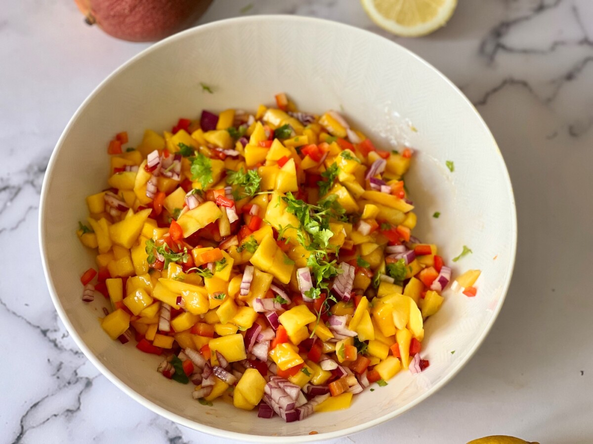 Mango vs Papaya: comparison, difference and recipes - Munchyesta