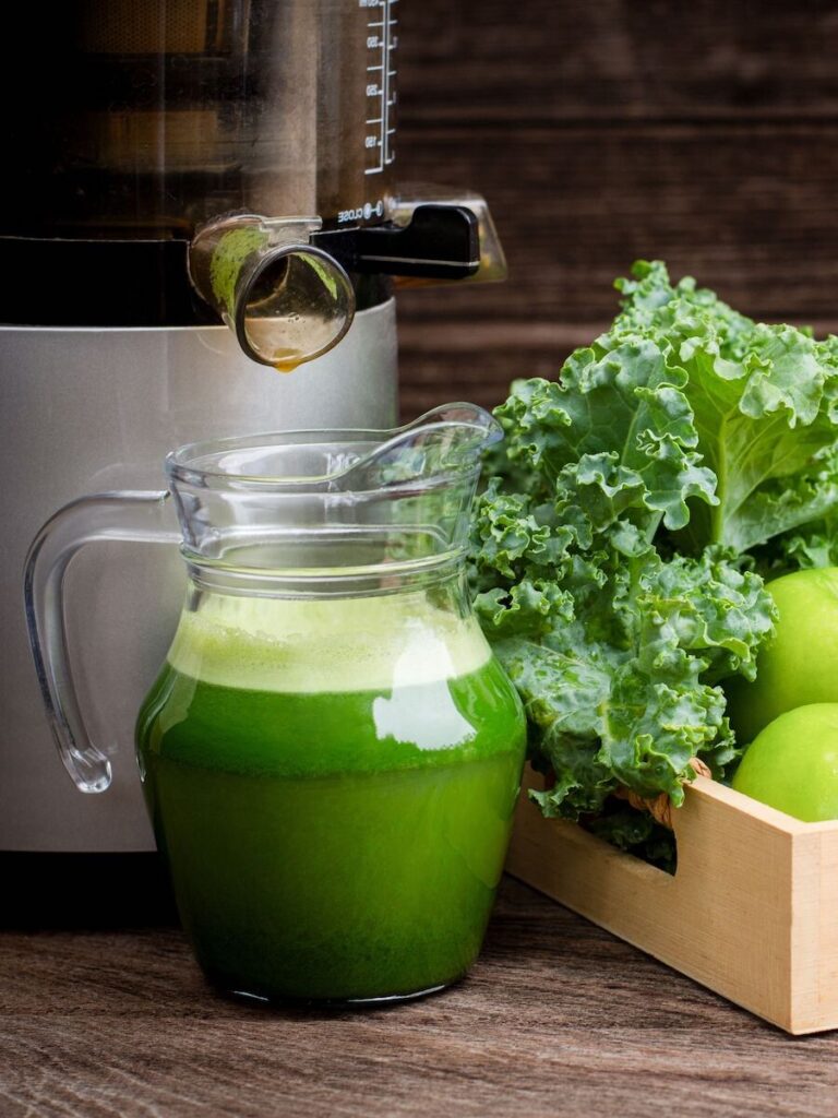 Best colon cleanse juice recipe (natural detox juice) - Munchyesta