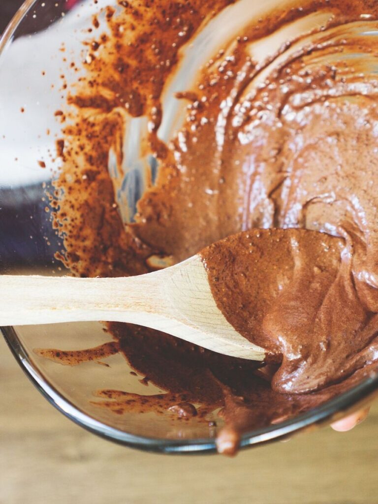 Easy Irish Spice Cake: Best Traditional Spiced recipe - Munchyesta