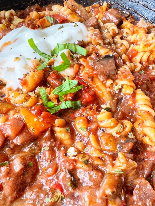 Easy slumgullion Irish stew: best American goulash - Munchyesta