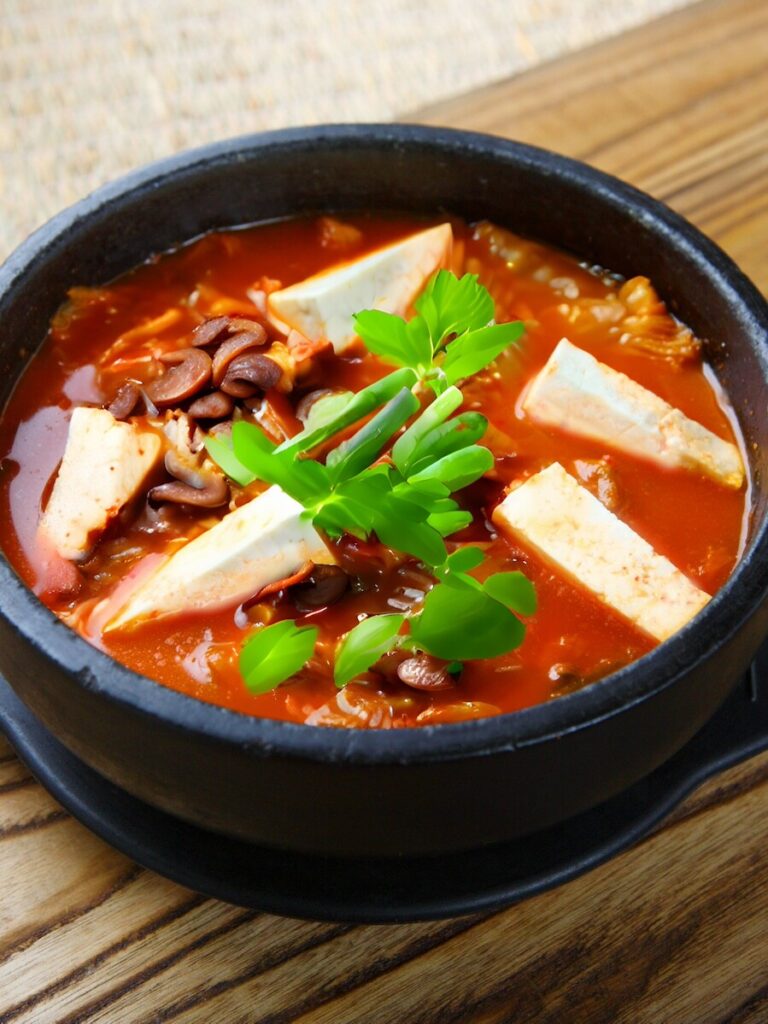 Korean Tofu soup: easy soft vegetarian sundubu recipe - Munchyesta