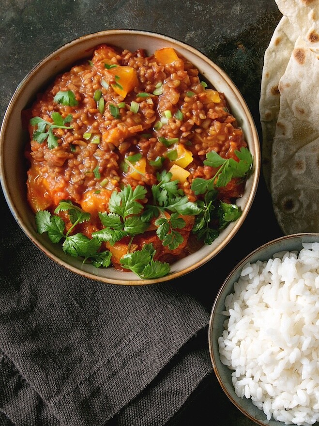 Easy Chana Dal recipe: split chickpea curry daal - Munchyesta