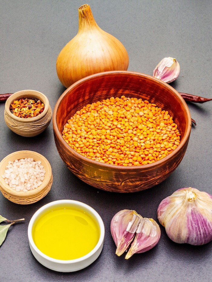 Easy Chana Dal recipe: split chickpea curry daal - Munchyesta