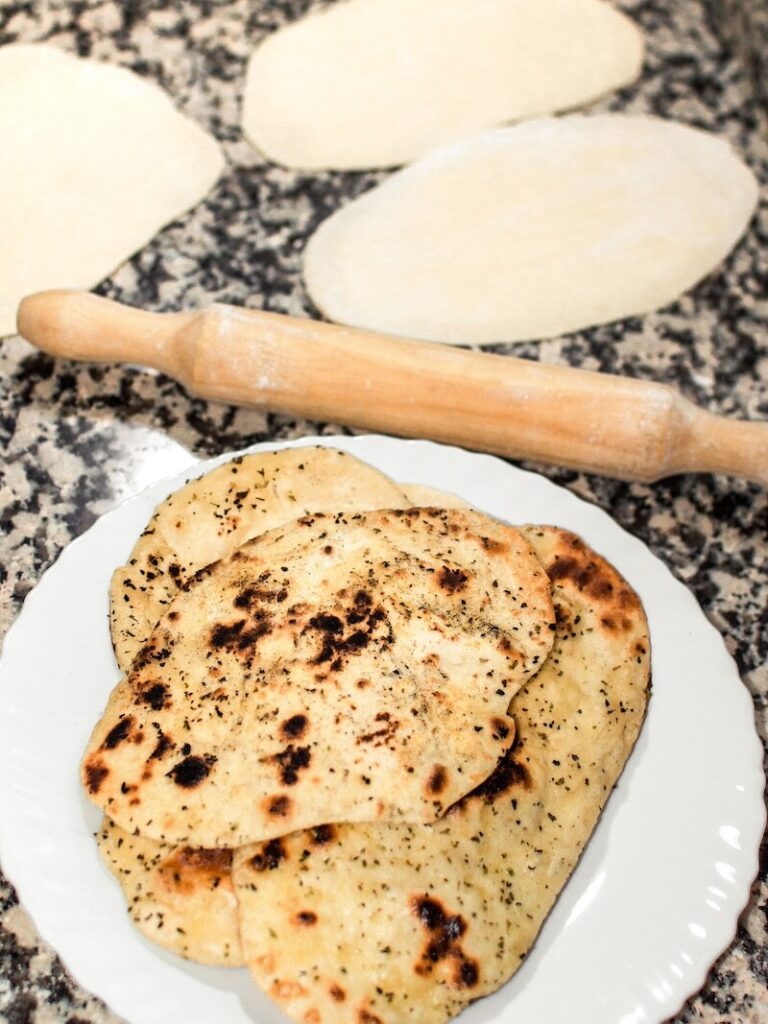 Easy roti recipe (Quick vegan 5 minute bread recipe) - Munchyesta