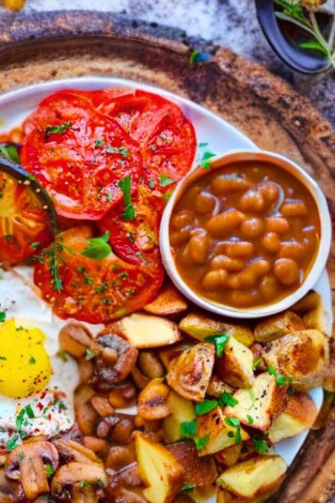Full Irish fry-up with best Irish breakfast tomatoes - Munchyesta