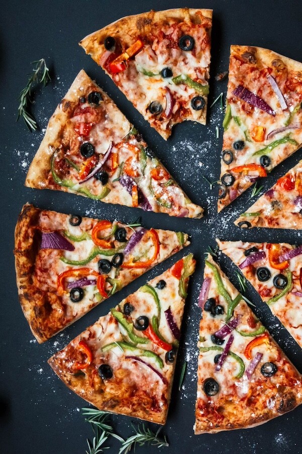 Best Plant Based pizza (vegan cheese pizza recipe) - Munchyesta