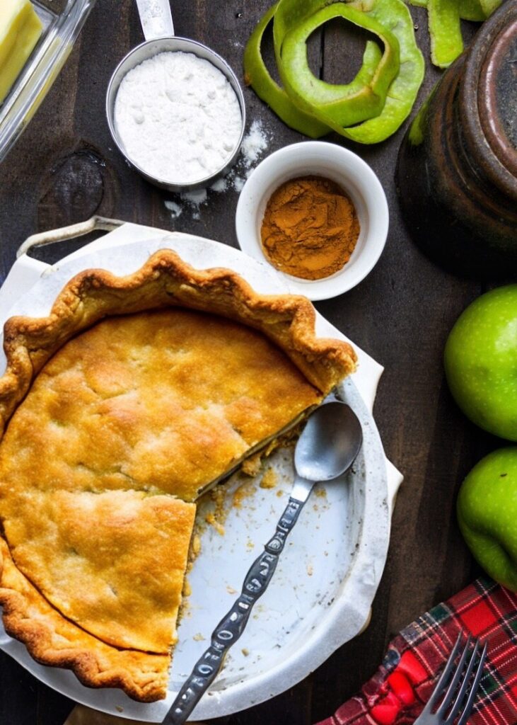 Best Apple Pie: perfect award winning caramel recipe - Munchyesta
