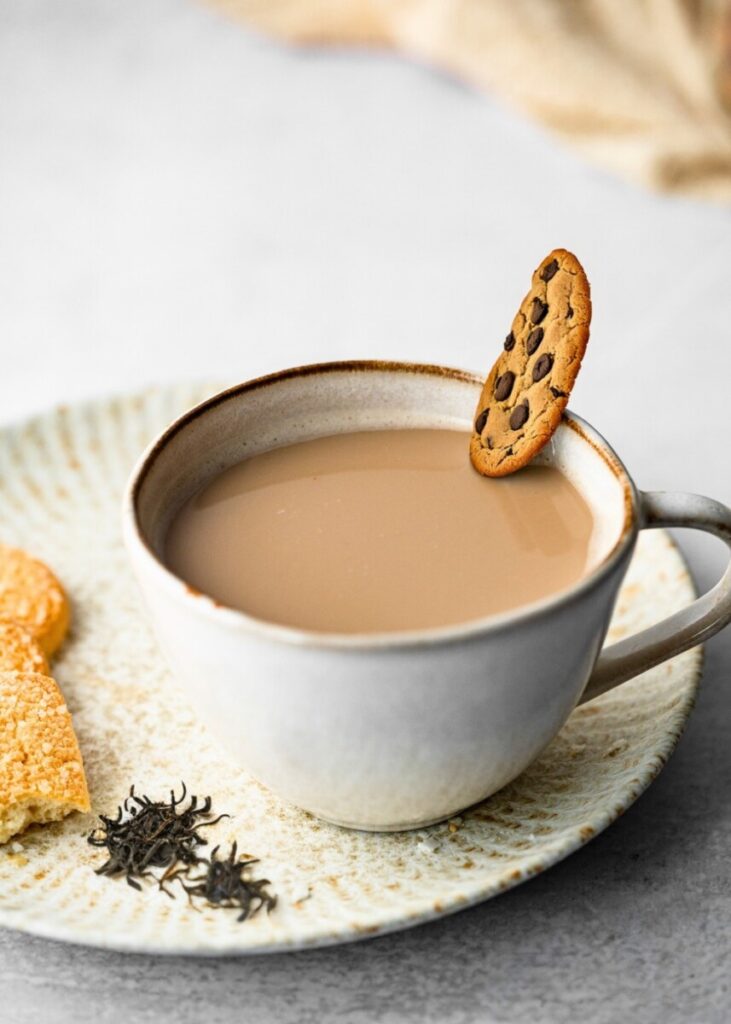 Japanese Milk tea recipe: Royal Milk Tea (ロイヤルミルクティー) - Munchyesta