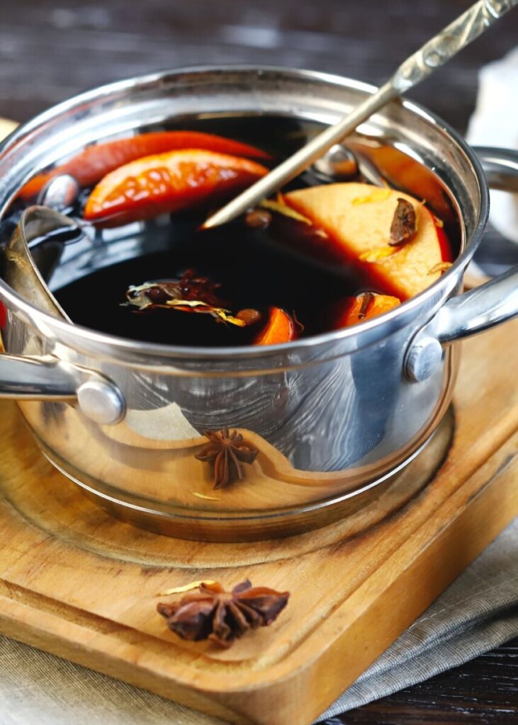Traditional German Mulled Wine: Oma’s gluhwein recipe - Munchyesta