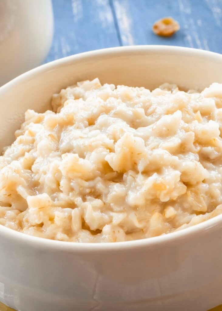 Baby oatmeal recipe: how to make oatmeal for babies - Munchyesta