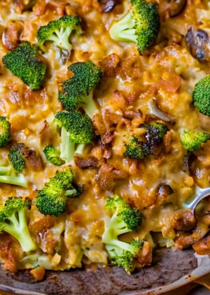 Easy Leftover Broccoli casserole (cream of mushroom) - Munchyesta